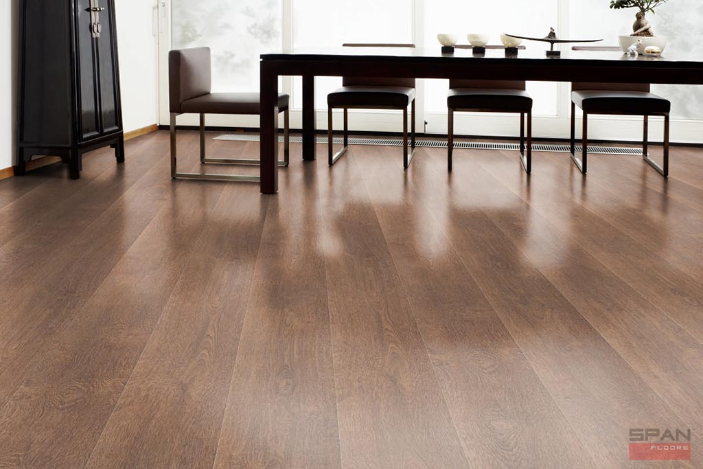 Span Floors - Premium Oak Buffalo Plank Flooring for Timeless Eleganc