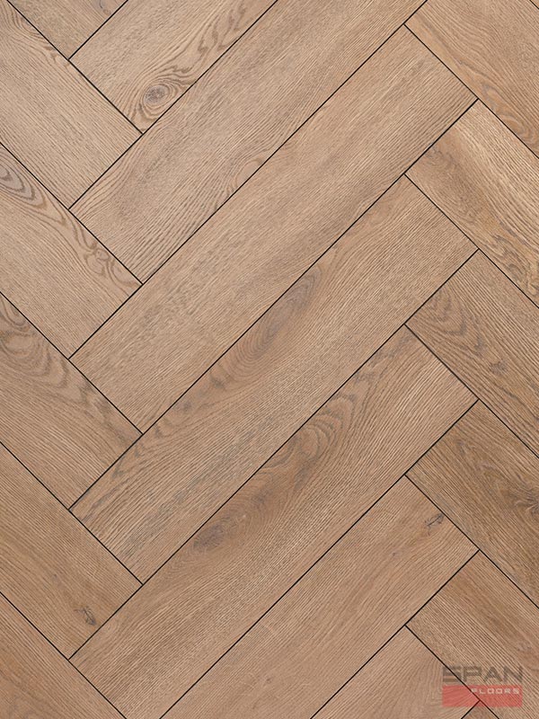 Pralin Oak Herringbone | 640mm x 143mm x 12mm